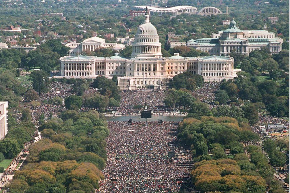 Remembering the Million Man March, 25 Years Later. | Afro