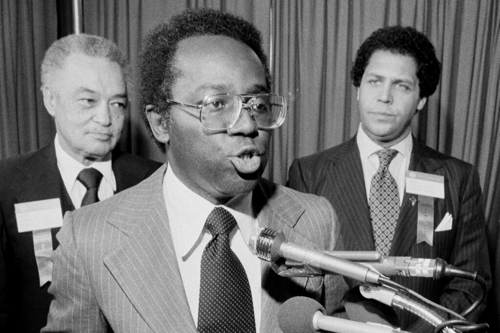 Richard Hatcher, a Pioneering Black Mayor of a Major City, Dead at 86 ...