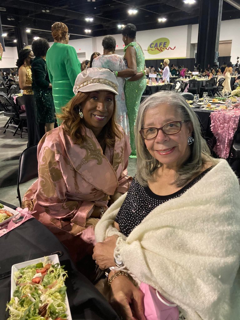 CUT 7_ Cynthia D. Howell (left), executive director of Alpha Kappa ...