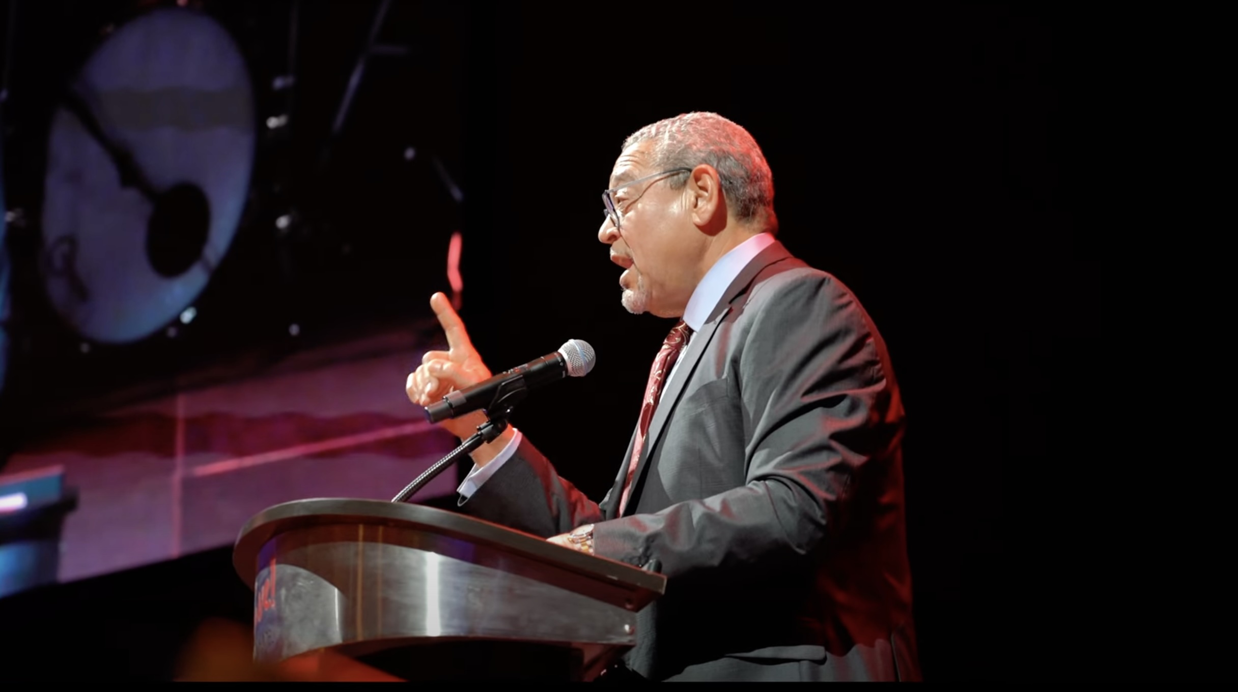 Pless Jones Jr. files eight-count lawsuit against Fulton Bank and ...