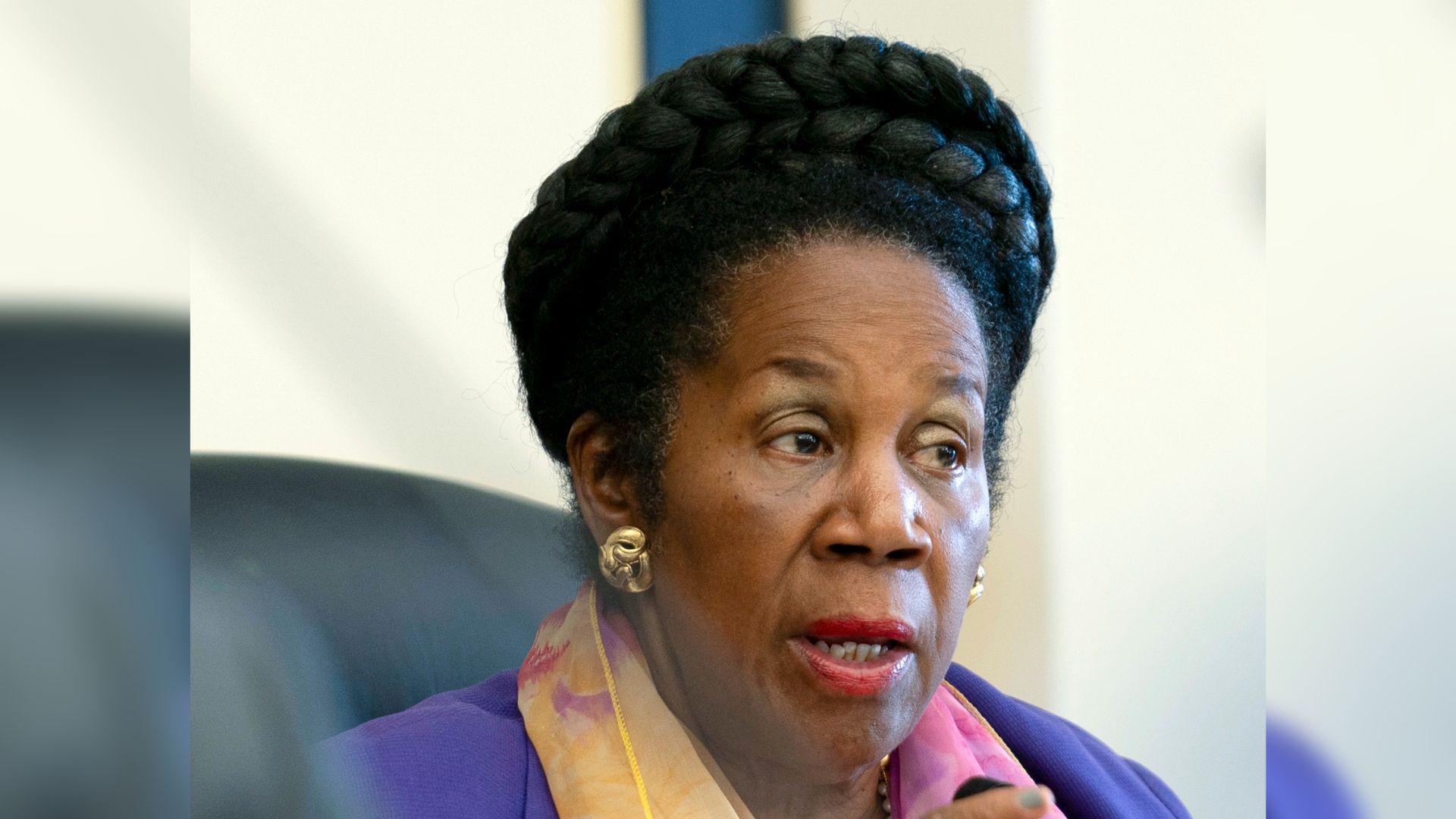 Rep. Sheila Jackson Lee battles pancreatic cancer, seeks re-election ...